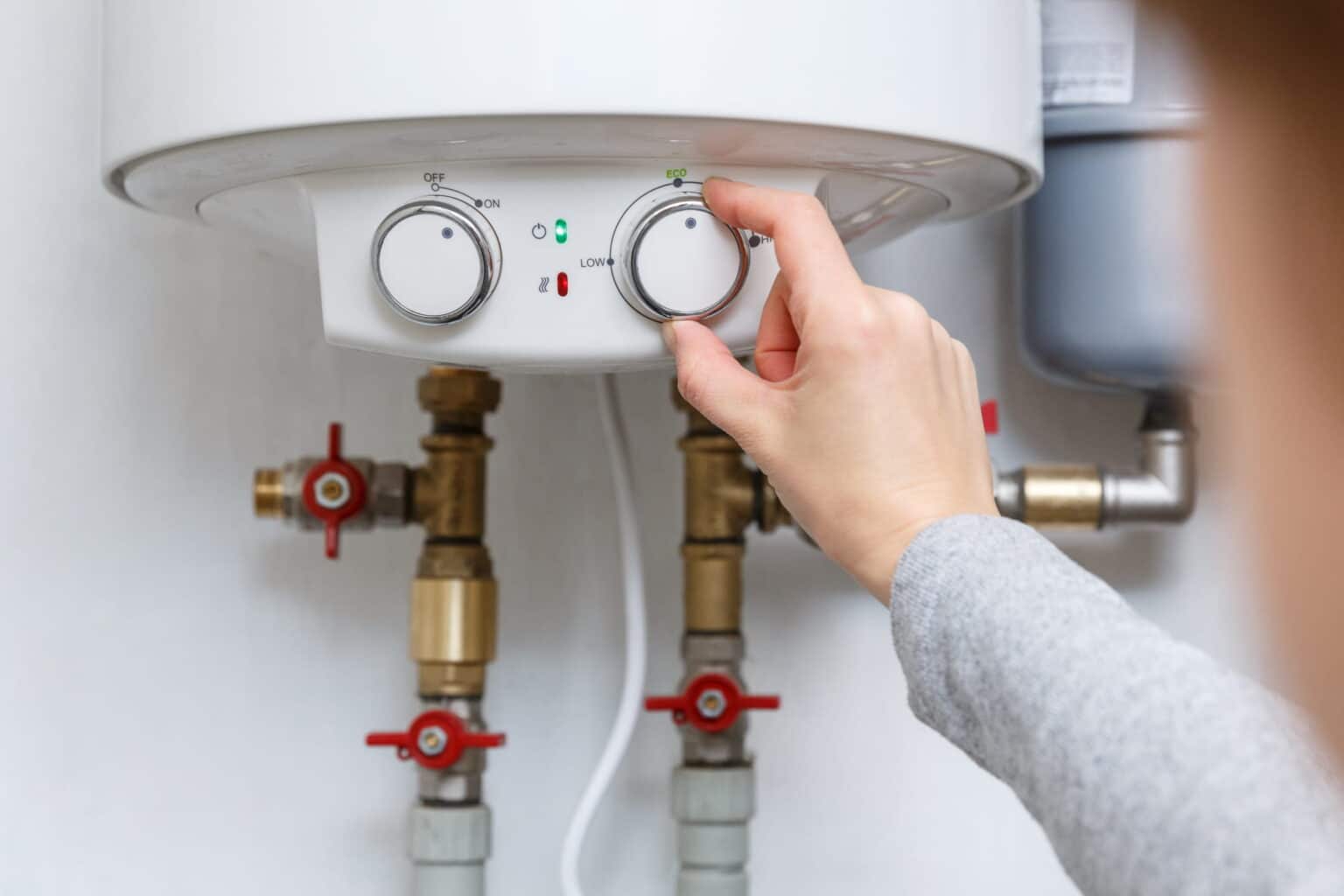 How To Install Electric Water Heater | Larkin Plumbing